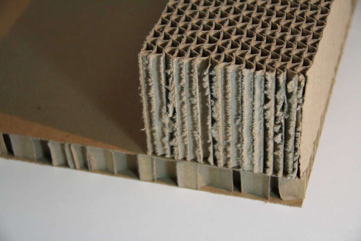 Cartón Corrugado – Hexágonos Mexicanos